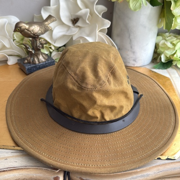 Filson | Accessories | Vintage Filson Tin Cloth Wax Canvas Brush Hat ...